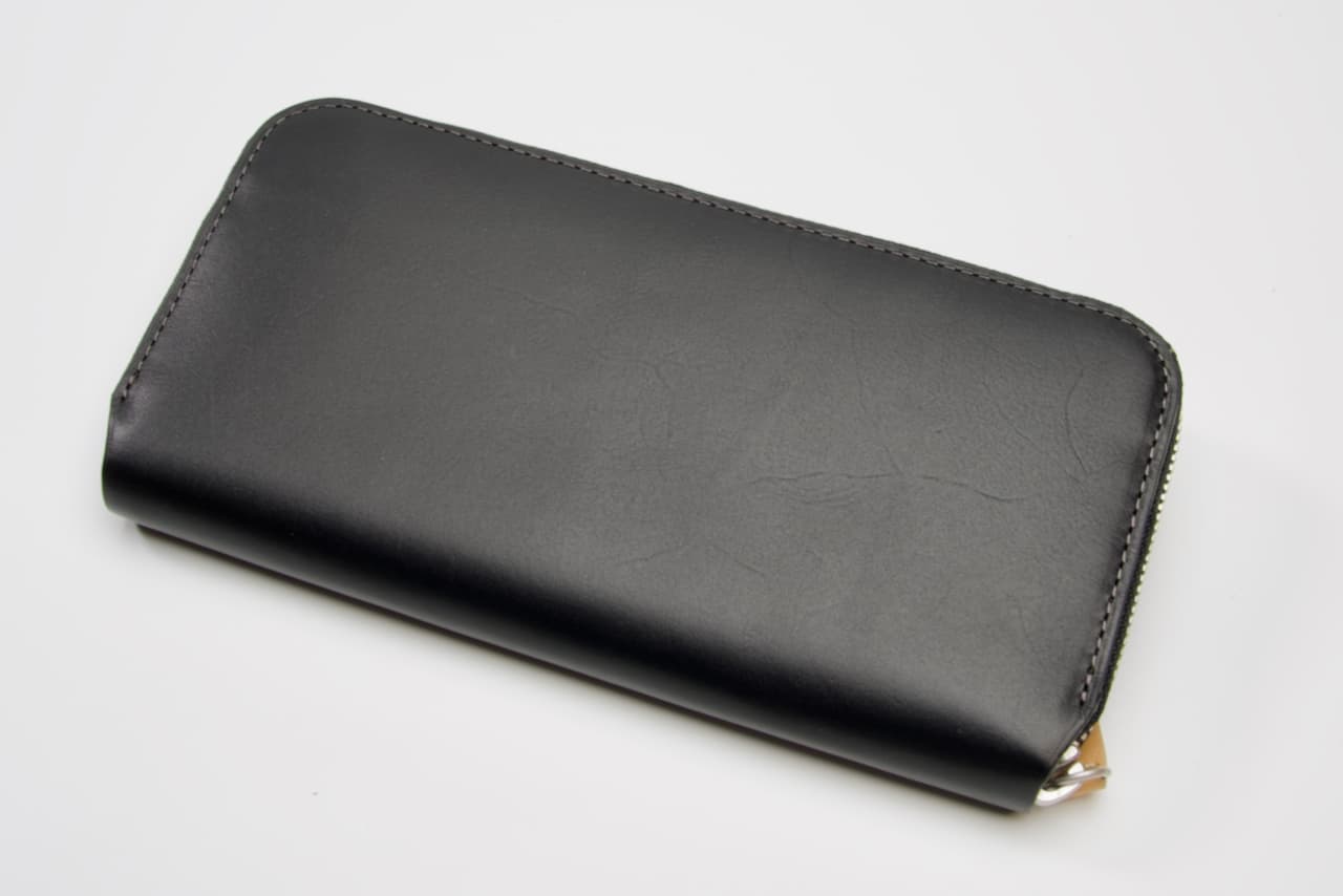 ベルロイ「Folio（長財布）」 | AppBank