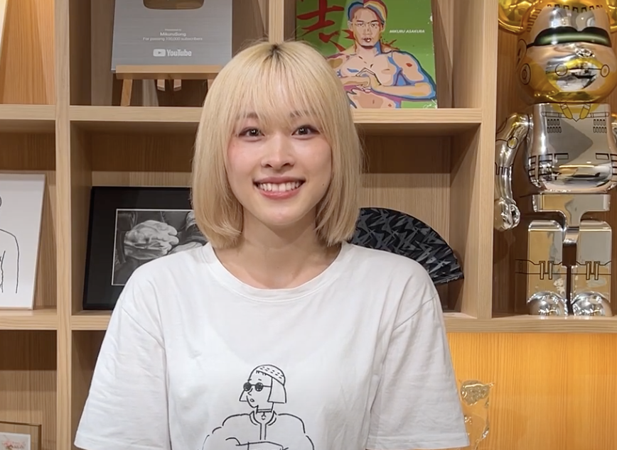 朝倉未来が発掘した話題のモデル、金髪→黒髪ロングに劇的イメチェン 「韓国アイドルみたい」の声 美健でいこう!速報っち。美容・健康、トレンド