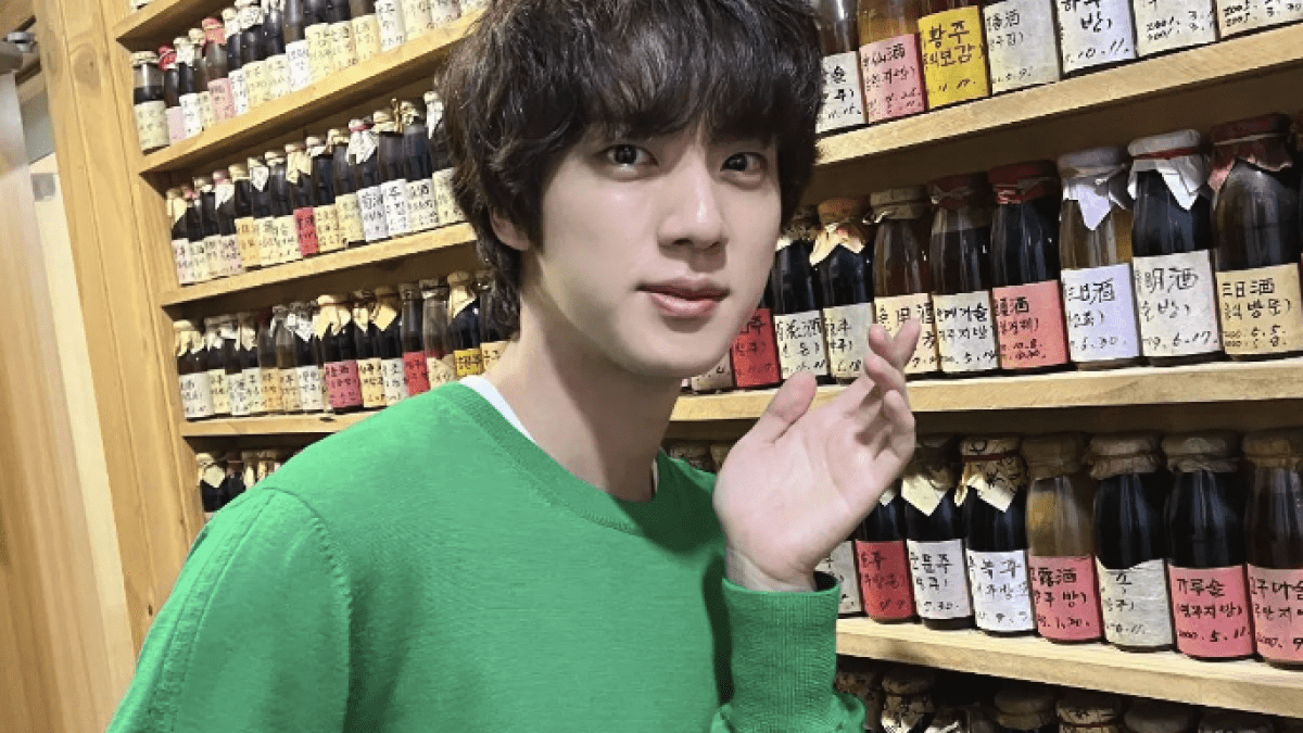 【2023年最新】BTS(防弾少年団)メンバー全員の私服コーデ紹介! | AppBank