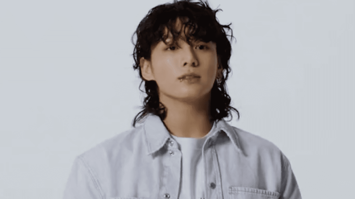 BTSジョングク「カルバンクラインの下着」を畳む姿を配信! 広告効果抜群と話題に | AppBank