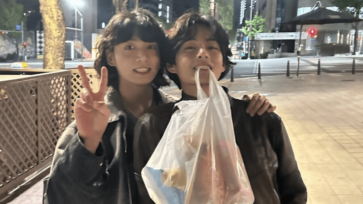 BTSのV(テテ)がジョングクとの2ショットをInstagramにアップ! 彼女とデートの様だと話題に | AppBank