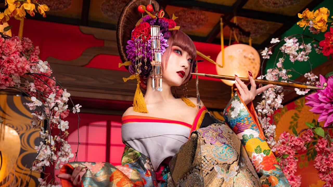 妖艶な美しさに圧倒される！ 火将ロシエル、華やかな花魁姿のコスプレ写真を公開 | AppBank