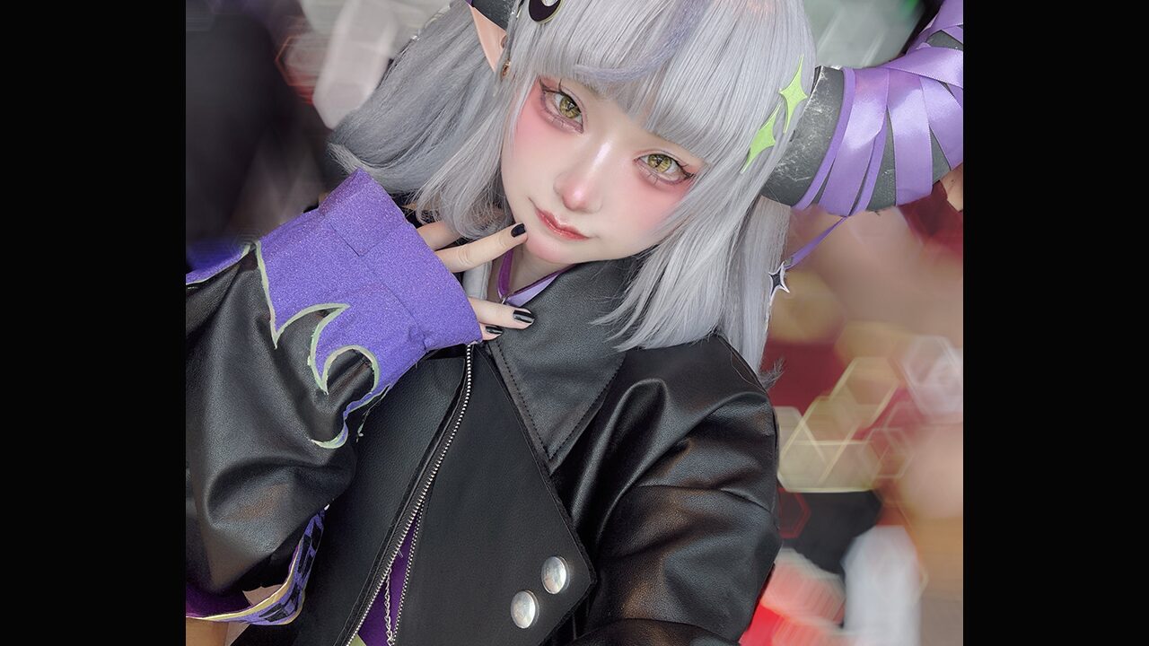 ダークでキュートなラプラス！ うみまる、ホロライブVTuber ラプラス・ダークネスのコスプレで会場を魅了 | AppBank