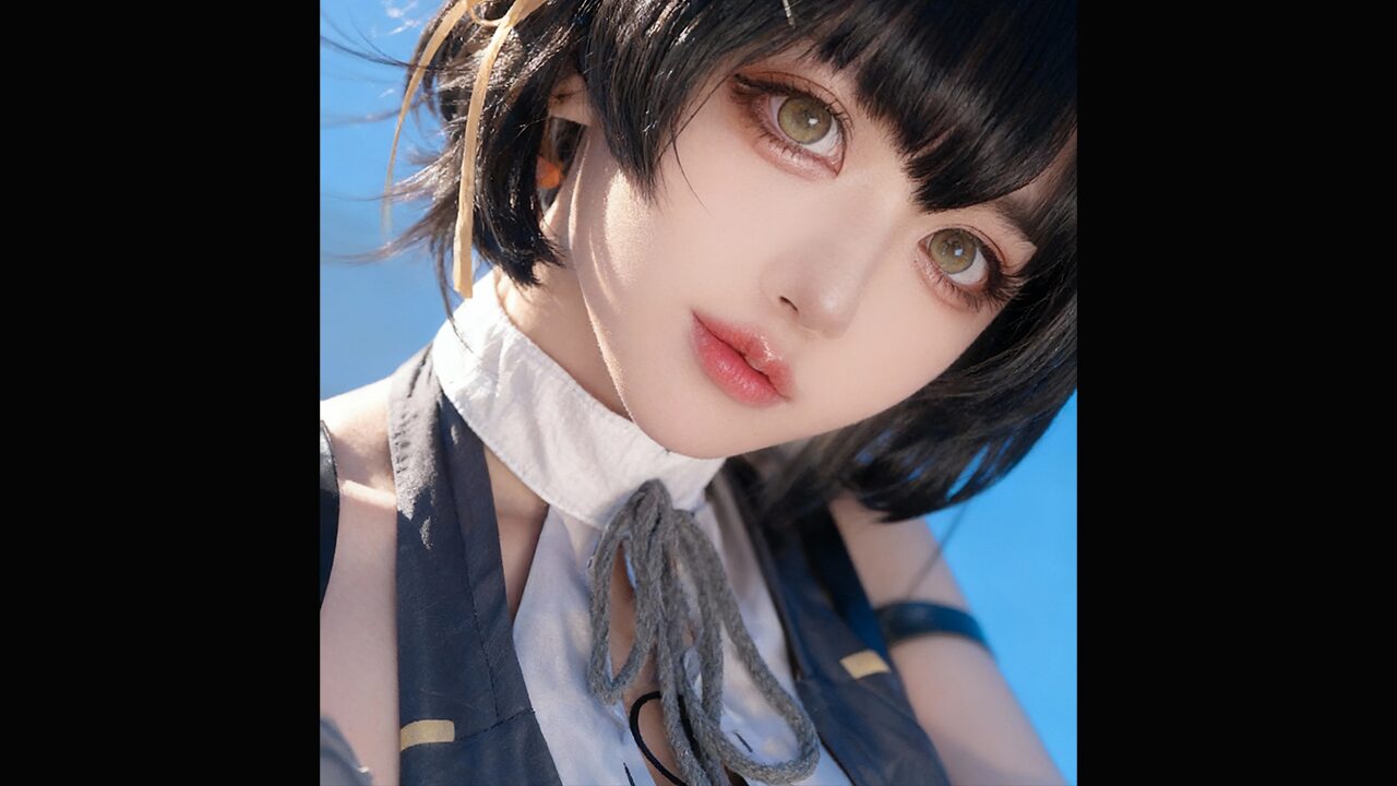 美しすぎる漂泊者の朝！ きっか、『鳴潮』主人公コスプレで「おはよ！」の爽やか自撮りを公開 | AppBank